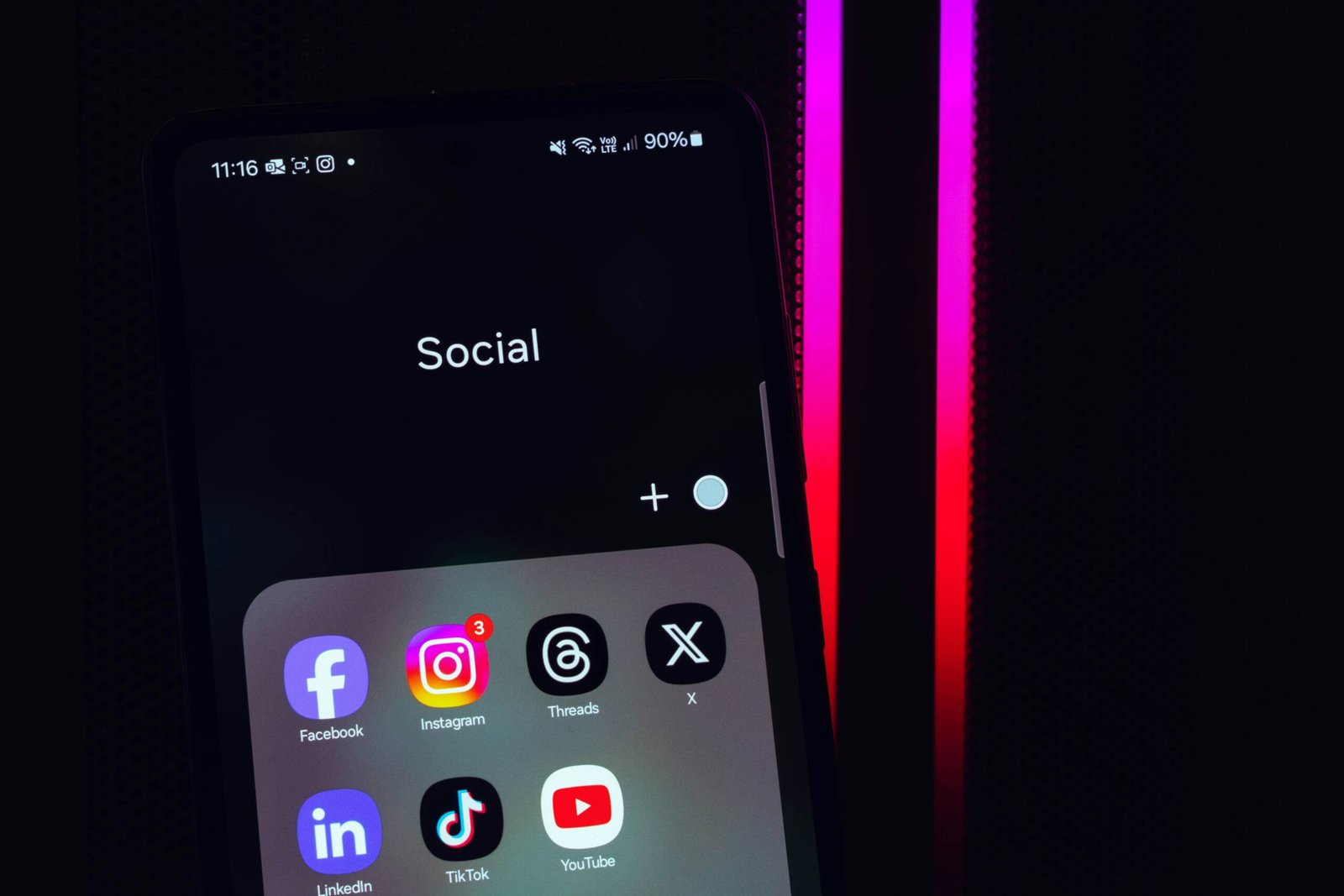 Nuevo algoritmo de Instagram 2025: guía SEO y cambios clave - Blond